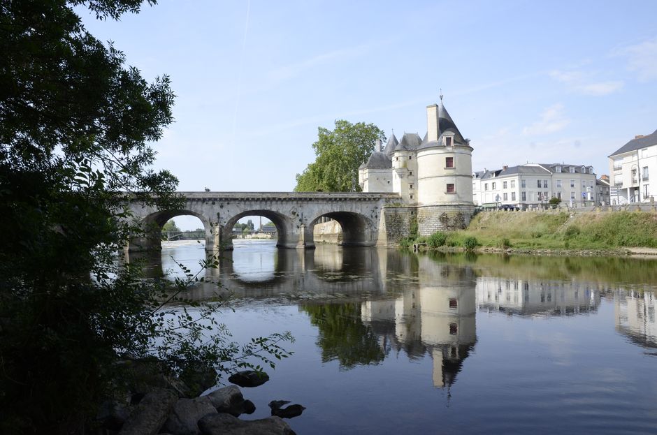 Pont Henri IV de Châtellerault - La Vienne le département
